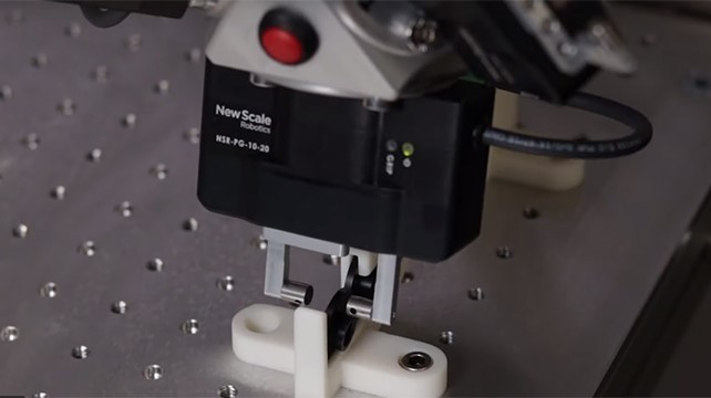New Scale Robotics’ multi-tool mount (Video) - Today's Medical Developments
