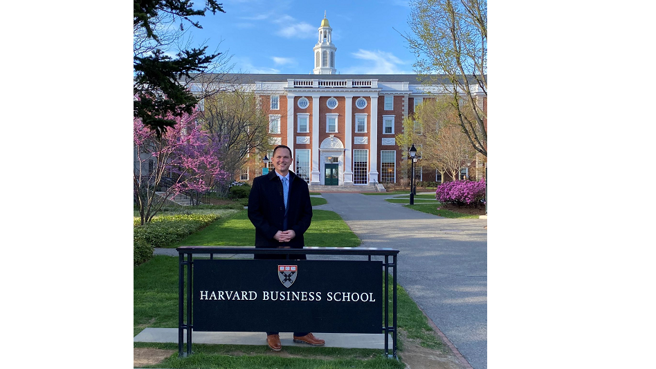 Green Lawn Fertilizing's Willey completes Harvard program - Lawn ...