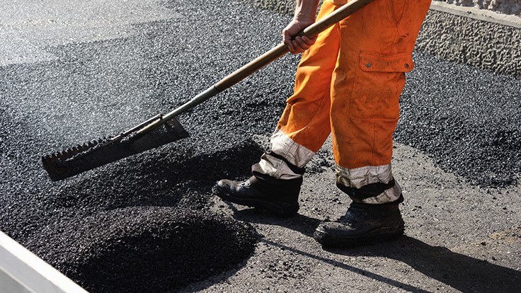 Tennessee lawmaker introduces bill to evaluate recycled plastic asphalt ...