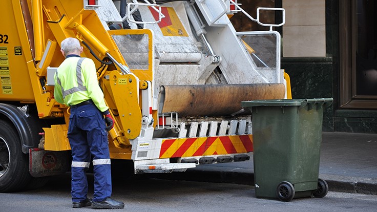 Solid waste industry sees a historic drop in 2021 injury and illness ...