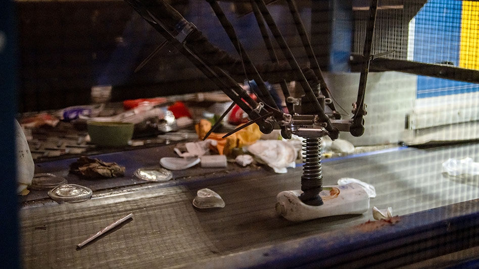 Lending hands - Waste Today