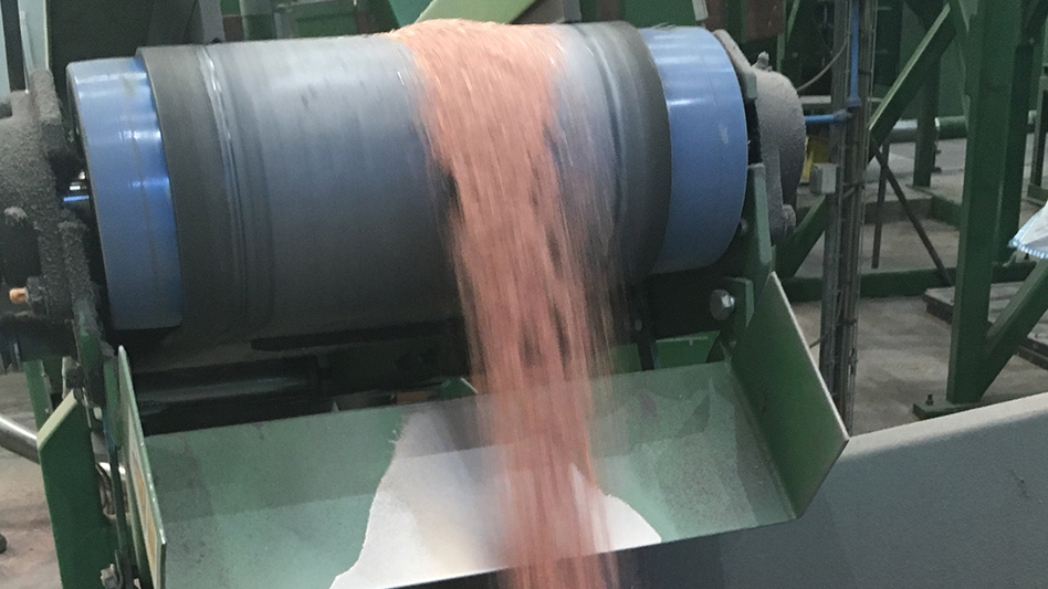 Copper market puzzles over US, Chinese economies - Construction ...