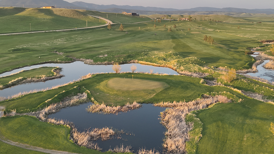 Selling the ranch - Golf Course Industry