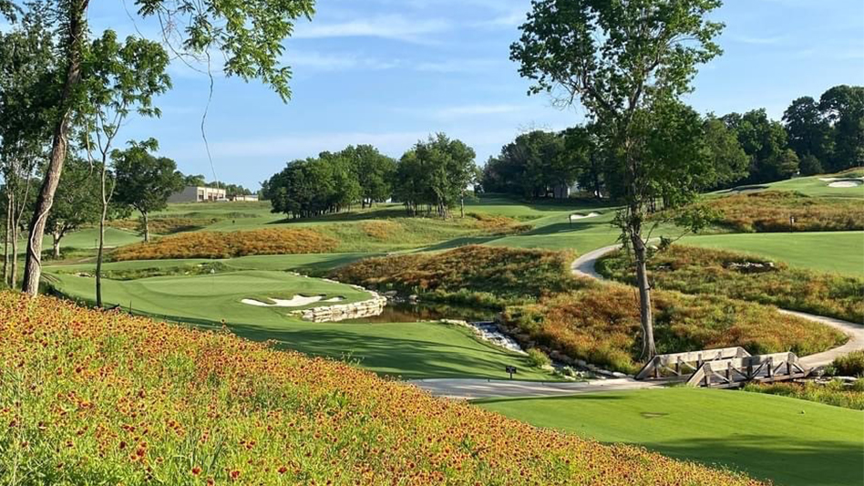 High-tech par 3 - Golf Course Industry