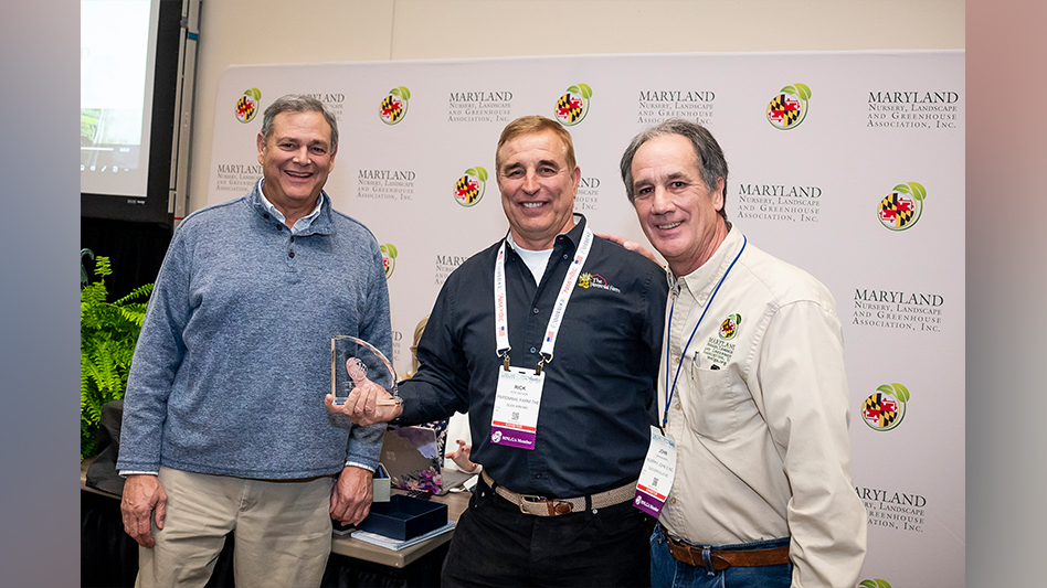 MNLGA recognizes 2 for horticultural excellence - Lawn & Landscape