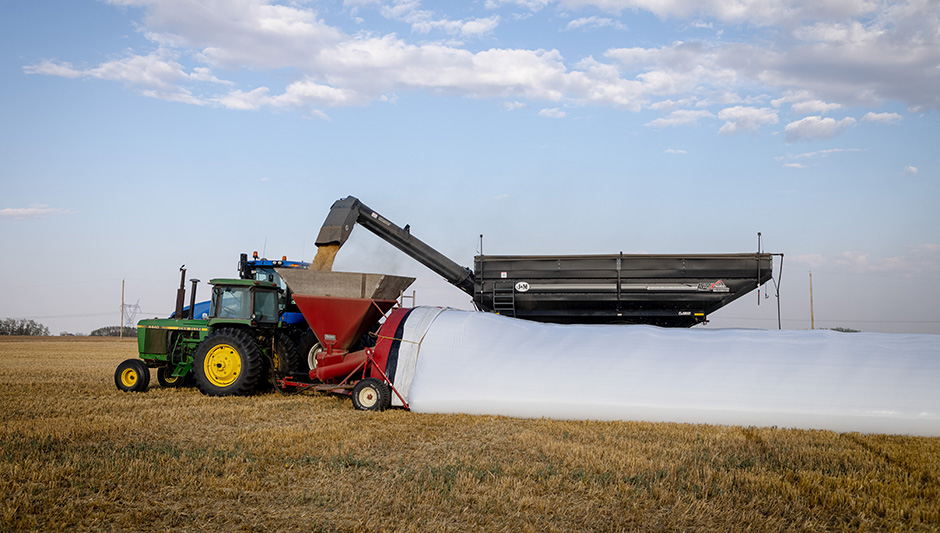 Cleanfarms talks agribusiness plastics recycling in Canada - Waste Today
